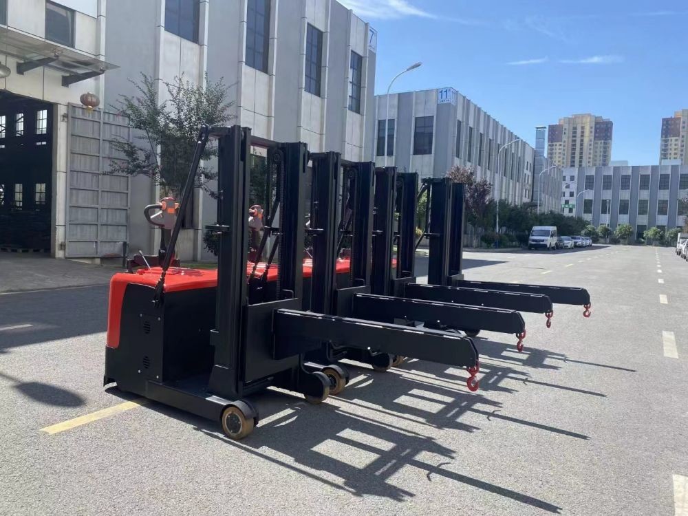 1.5t Electric Pallet Forklift Balanced Boom Type Electromagnetic Braking