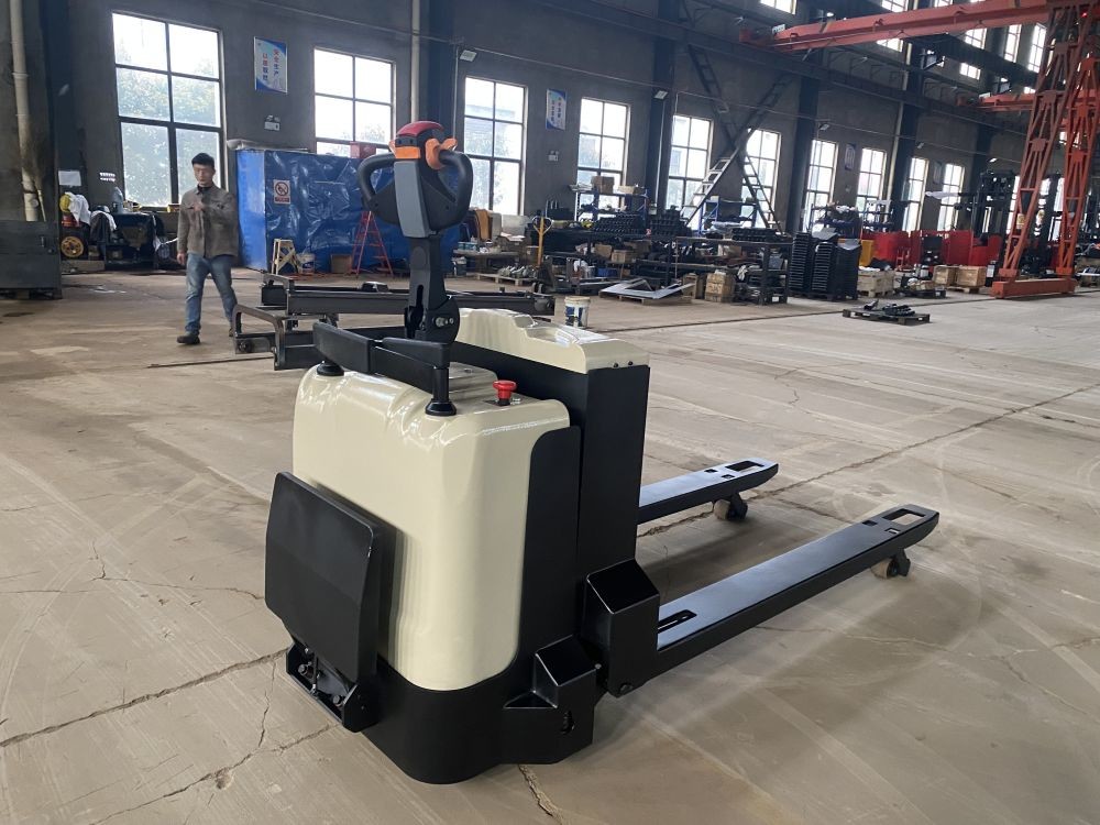 Stand On Electric Pallet Stacker Pedestrian Reach Stacker 1500KG