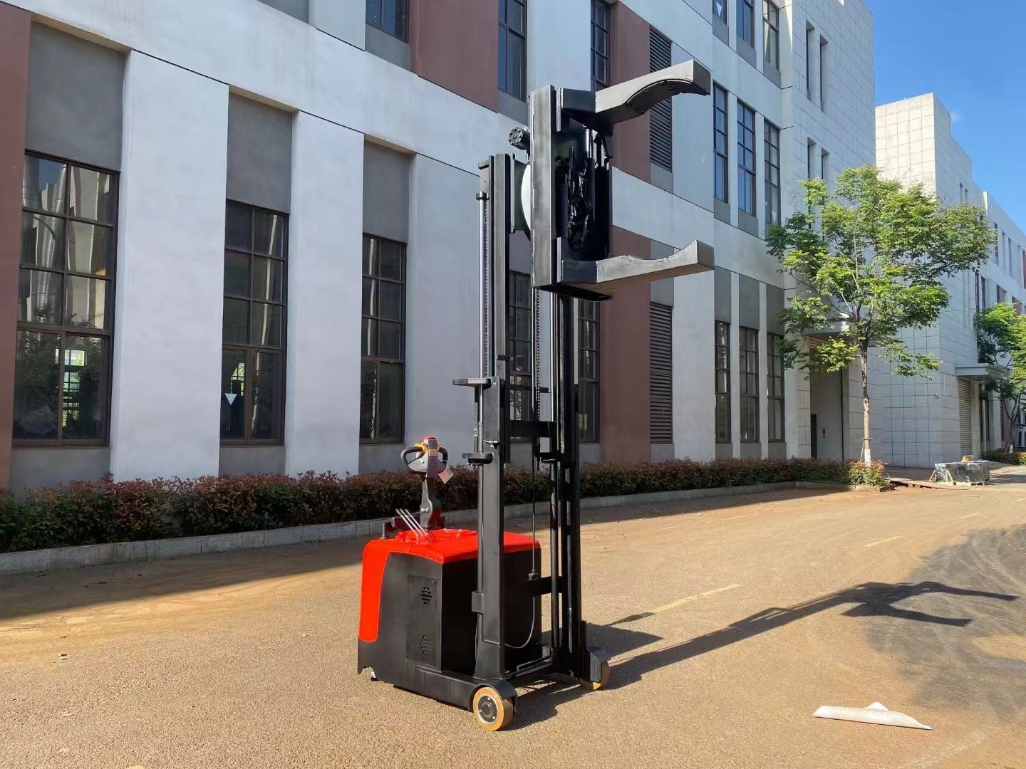 1 Ton Electric Walkie Counterbalance Stacker With Smart Charger