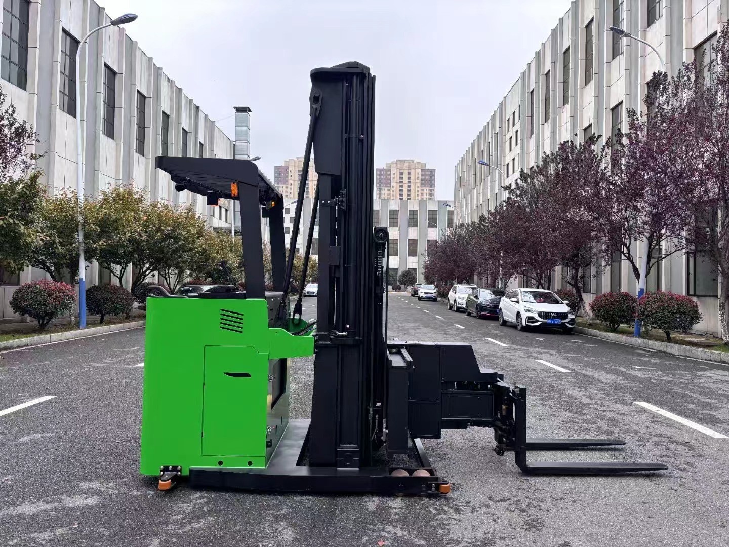 Electromagnetic Brake System Electric Forklift 5000 M Max.Lifting ...